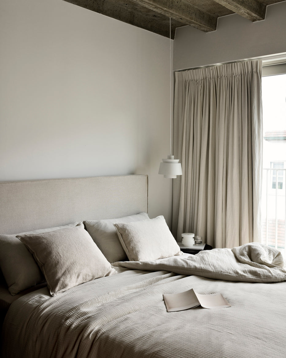 The SOBU Hinge Extension Table