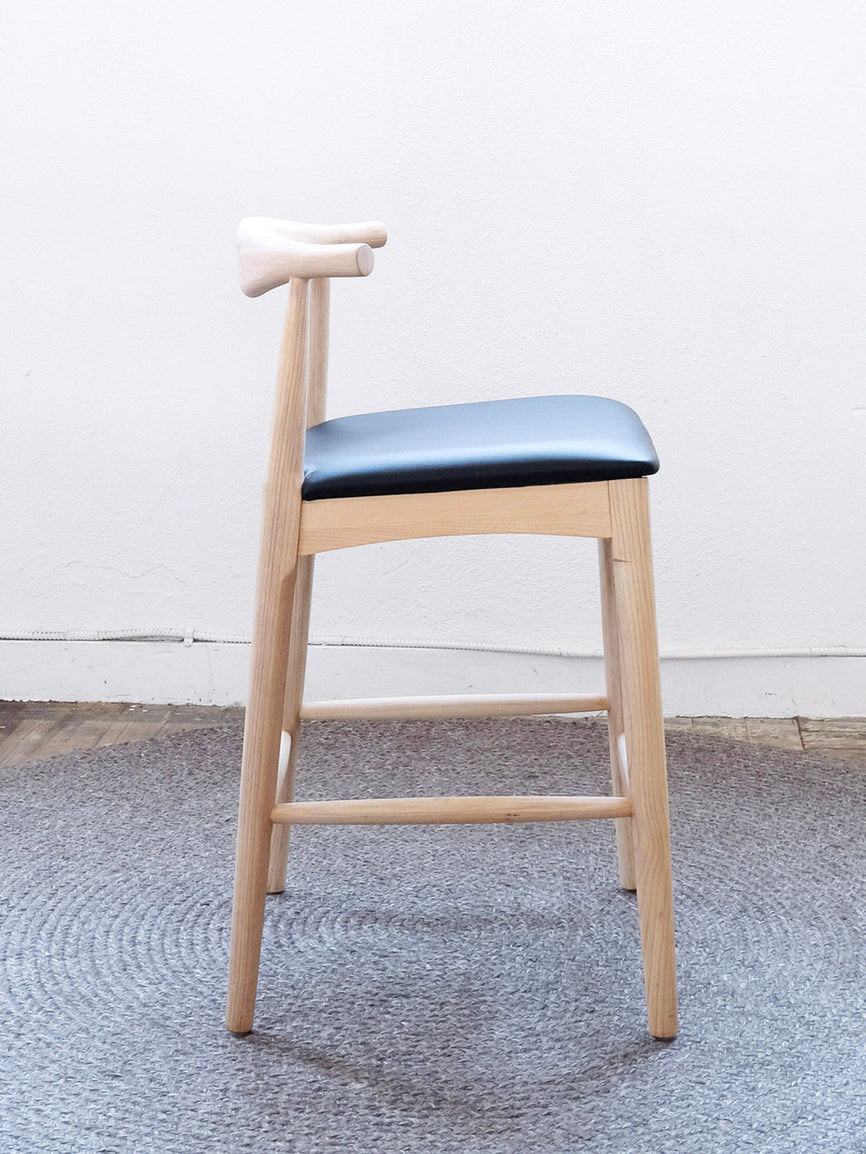 COUNTER STOOLS AND BARSTOOLS – SOBU