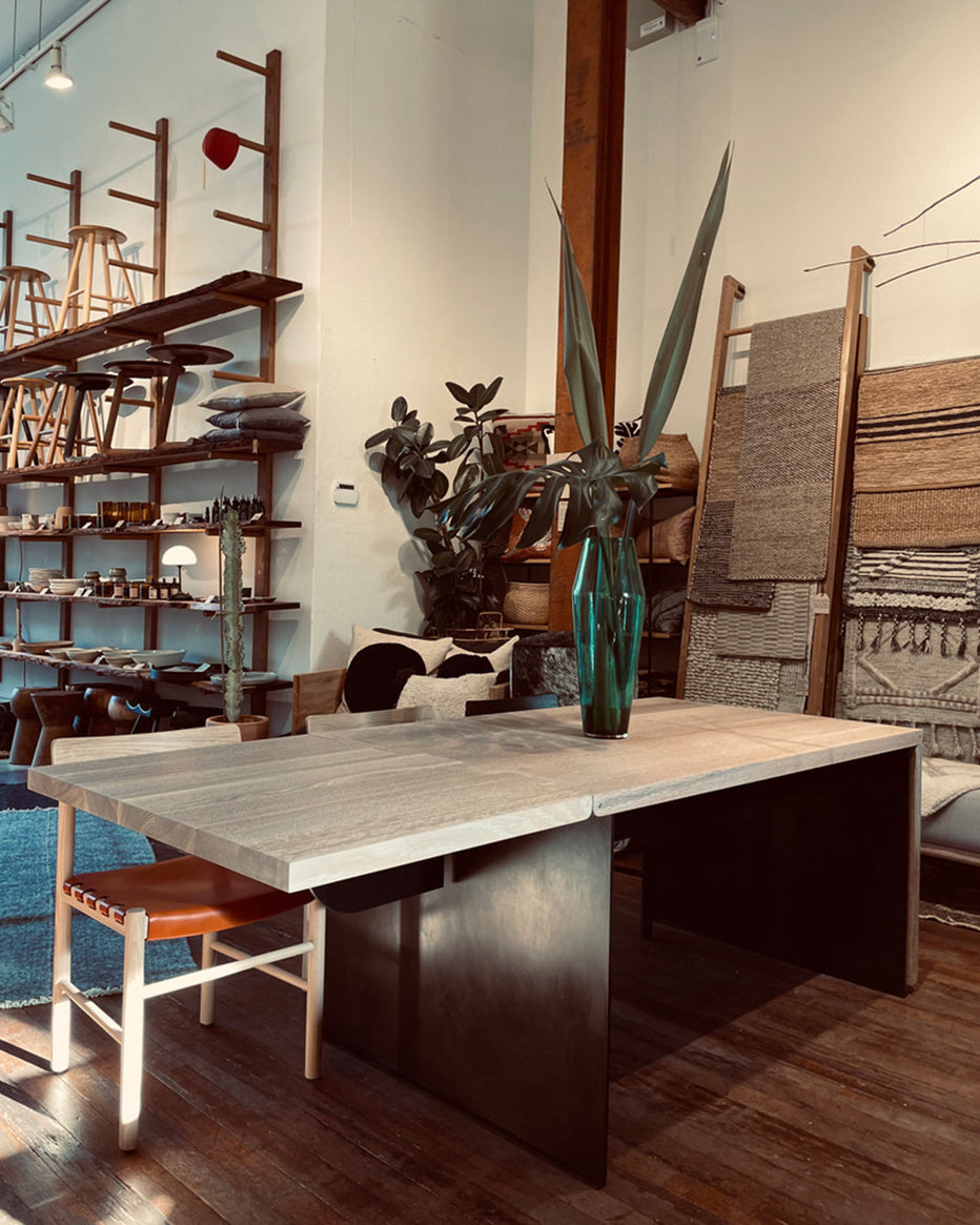 Hinge Extension Dining Table - White Oak – SOBU