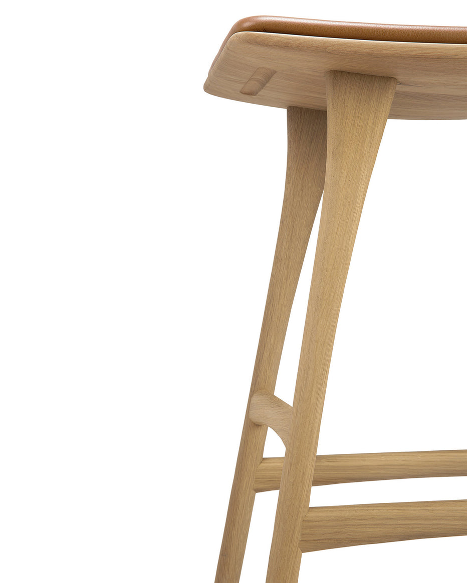 Osso Counter Stool - Oak with leather seat – SOBU